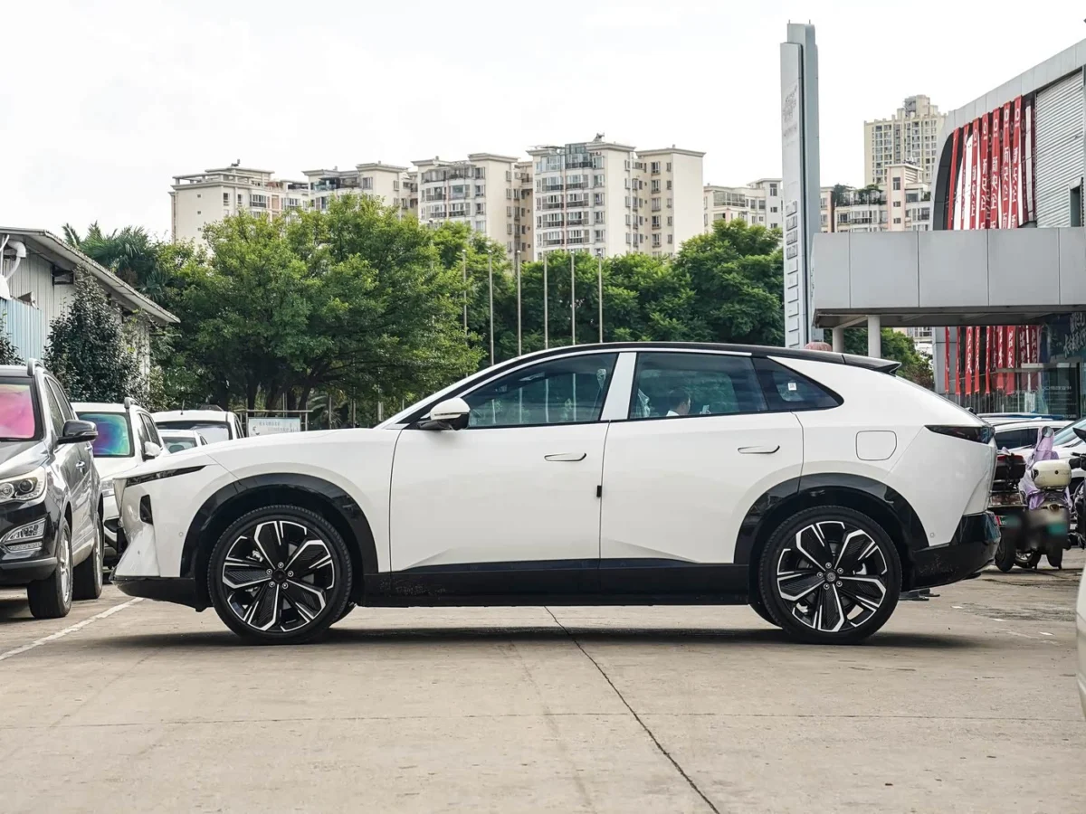 Mazda EZ-60 2025 Extended-Range 200 Max - PortStar汽车出口中国